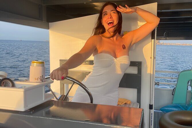 Guided Sunset and Dolphin Cruise Non Private in Destin, FL - Wildlife Spotting: What Are Your Chances?