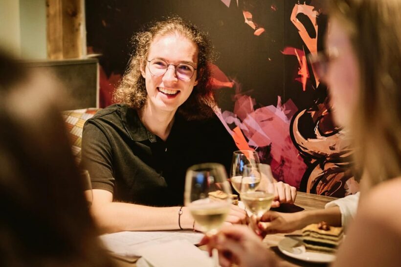 Guided Tipsy Food Tour with Drinks Included in Budapest - Guided Tour of the Jewish Quarter