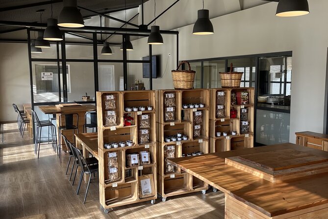 Guided Tour and Tasting in Mushroom Cultivation - The Fascinating World of Mushroom Cultivation
