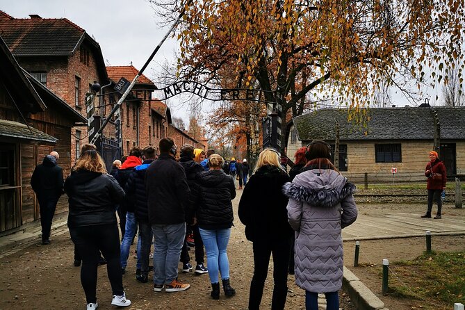 Guided Tour from Krakow to Auschwitz Birkenau with Transfer - FAQ