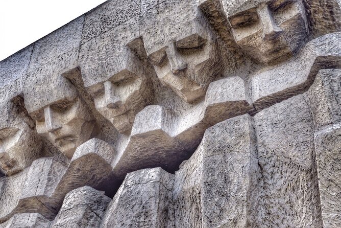 Guided Tour in Kraków-Płaszów Former Concentration Camp - Positive Reviews and Accolades