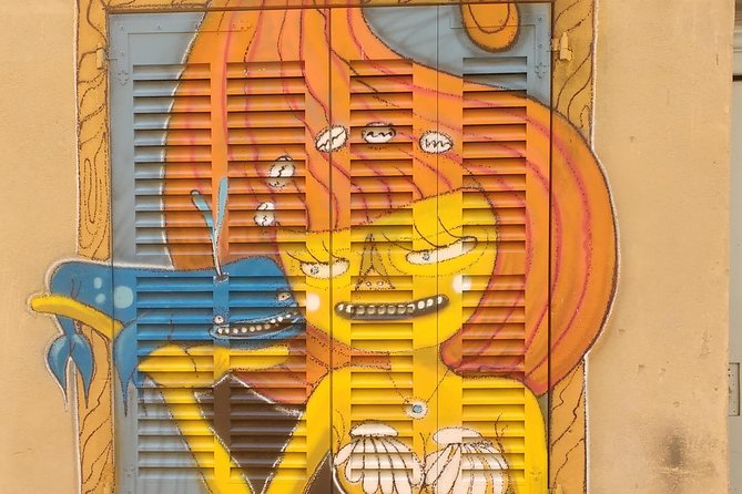 Guided Tour in Marseille: Vieux Port & Old City - Accessibility and Health Considerations