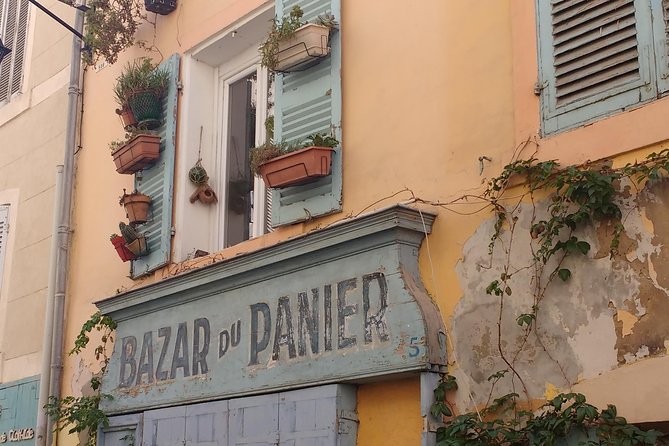 Guided Tour in Marseille: Vieux Port & Old City - Discovering the Panier Neighborhood