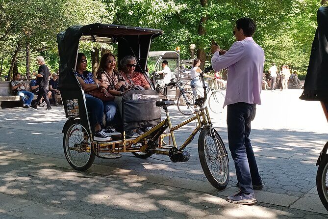 Guided Tour inside Central Park with Pedicab - Key Points