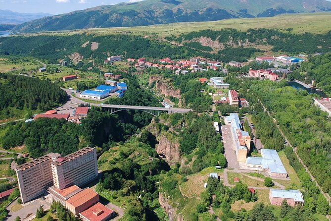 Guided Tour: Khor Virap, Noravank Monastery, Areni, Jermuk - Discovering Jermuk