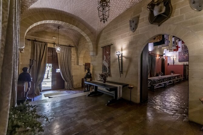 Guided tour of Almodovar Castle, entrance fee included - Key Points