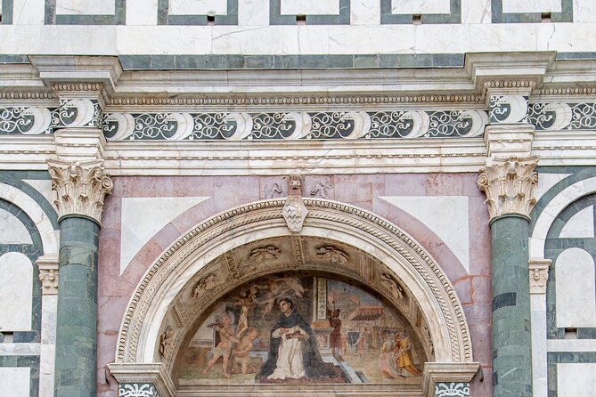 Guided Tour of Florence by Night - Discovering the Porcellino Market