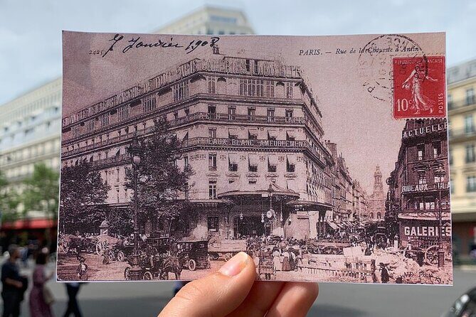Guided Tour of Galeries Lafayette Paris Haussmann - Key Points