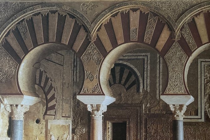 Guided Tour of Medina Azahara in Spanish With Bus. Official Guides - Meeting and Pickup