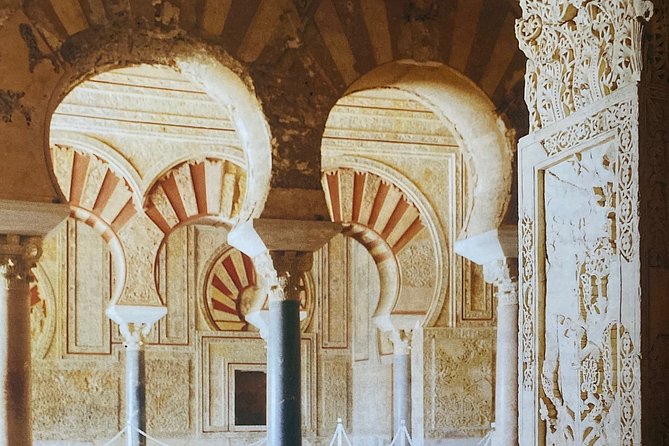 Guided Tour of Medina Azahara in Spanish Without Bus. Official Guides - Highlights of the Tour