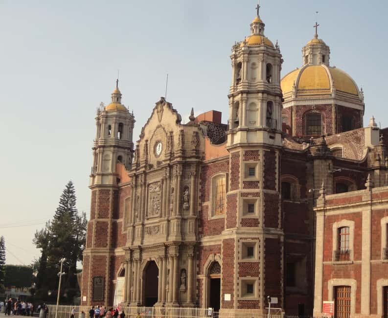 Guided tour of Mexico City: Teotihuacan, Guadalupe, and the Mexica city of Tlatelolco - Wrap-up and Return