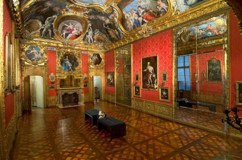 Guided tour of Palazzo Madama with small groups - Practical Details: What’s Included and What’s Not