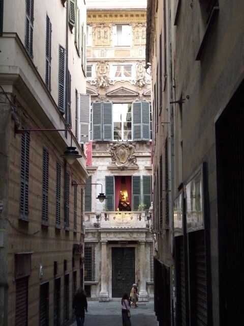 Guided Tour of Rolli Palaces UNESCO Site, Genoa - An In-Depth Look at the Tour Experience