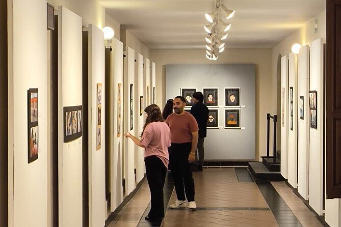 Guided tour of the art galleries of the Historic Center - The Value for Travelers
