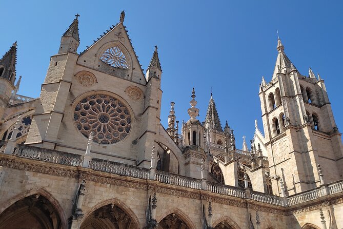 Guided tour of the Cathedral of León - FAQs
