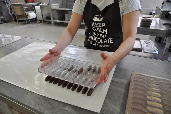 Guided Tour of the Chocolate Factory: Tasting Included - Key Points