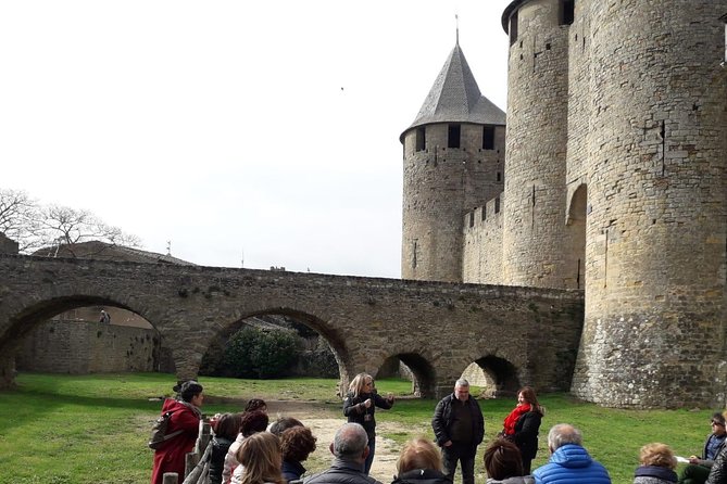 Guided Tour of the City of Carcassonne (On Foot) - Meeting Point and Tour Duration