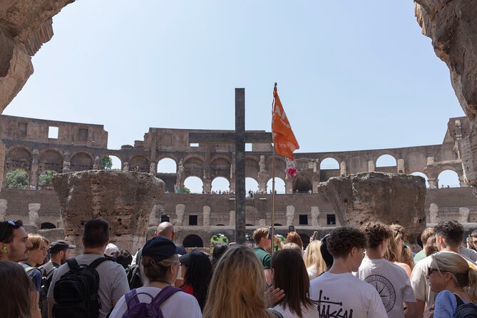 Guided Tour of the Colosseum, Roman Forum, and Palatine in Spanish - Meeting and End Points