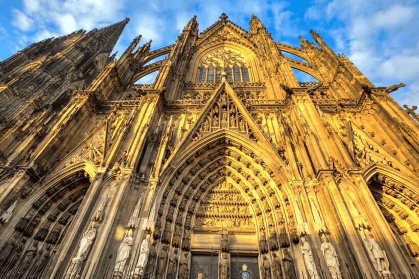 Guided tour of the historic center of Colonia - Discovering Cologne’s Old Town: What You Can Expect