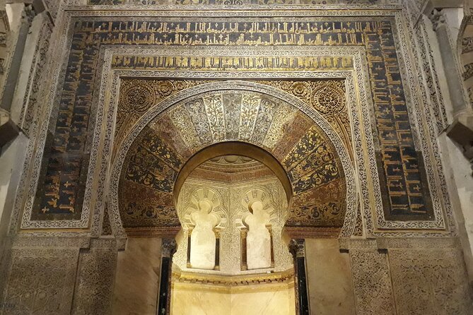 Guided Tour of the Mosque-Cathedral of Córdoba - Exploring the Courtyard of the Oranges