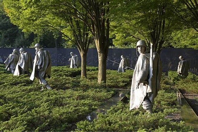 Guided Tour of The National Mall Memorials - Practical Details and What They Mean for You