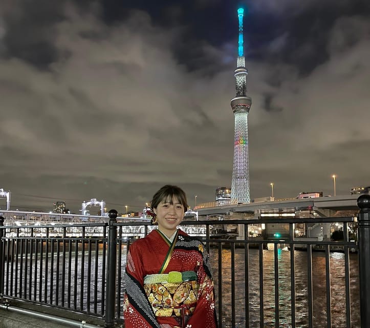 Guided Tour of Walking and Photography in Asakusa in Kimono - Sightseeing at Senso-ji Temple