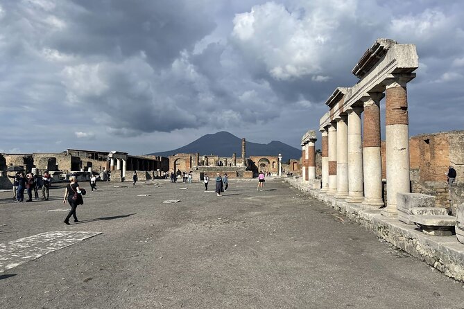 Guided Tour Pompeii And Vesuvius from Positano Skip the Line - The Practical Side: What You Need to Know