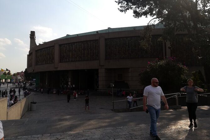 Guided tour POR the Basilica DE Guadalupe with architect - An In-Depth Look at the Tour Experience