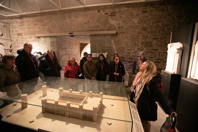 Guided Tour Santiago Cathedral, Museum and Old City - Highlights of the Guided Tour