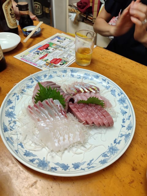 Guided Tour to Discover Tokyo. - Shinjuku: Photo Stop, Guided Tour, Shopping, Sightseeing