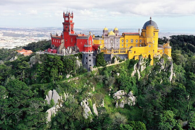 Guided Tour to Sintra, Pena, Regaleira, Cabo da Roca and Cascais - Frequently Asked Questions