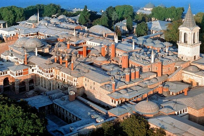 Guided Tour to Topkapi Palace with Skip-the-Line Entry Ticket - Authenticity and Special Moments