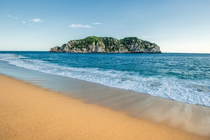 Guided Tours of the 7 Bays of Huatulco Oaxaca in Catamaran - What Do Travelers Say?