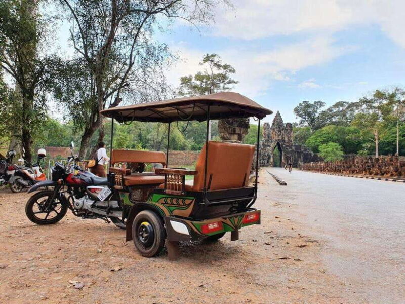 Guided Trip to Angkor Wat, Angkor Thom & Ta Prohm by Tuk Tuk - Who Will Love This Tour?