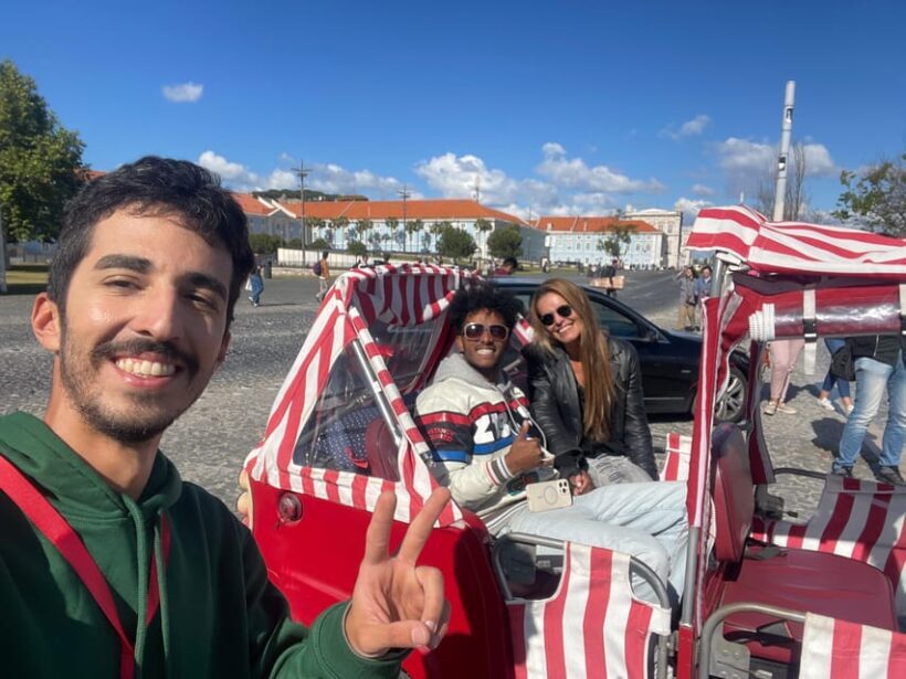 Guided tuk tuk tour in Lisbon's old neighborhoods - What to Expect from the Experience