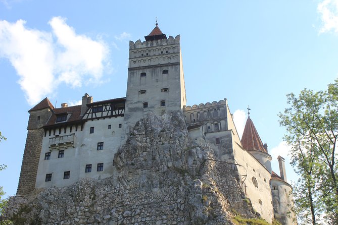 Guided visit in Spanish to the Castle of Dracula in Bran (native Spanish guide). - Who Will Love This Tour?