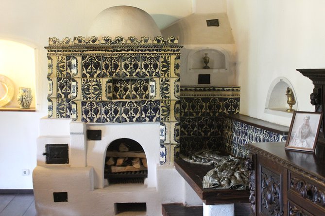 Guided visit in Spanish to the Castle of Dracula in Bran (native Spanish guide). - Frequently Asked Questions (FAQs)