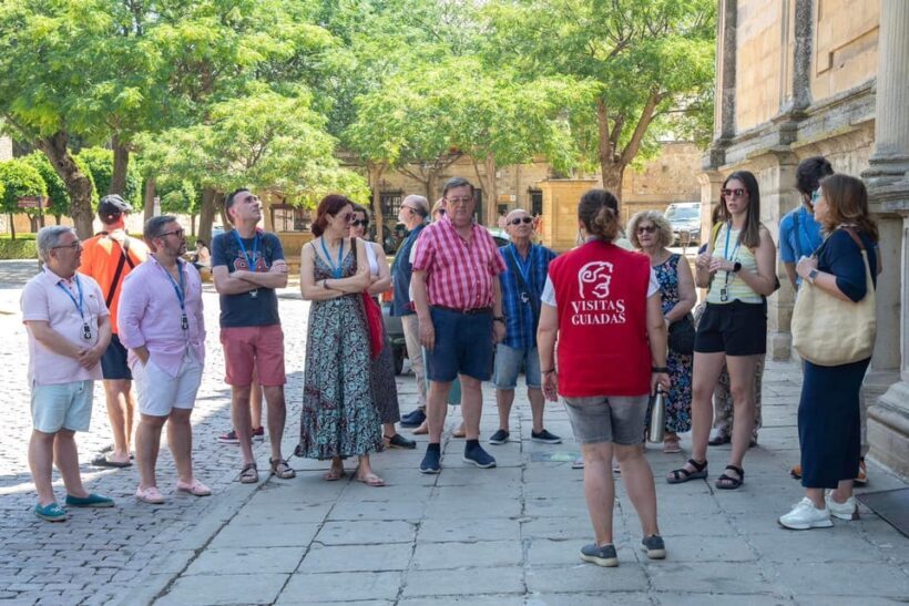 GUIDED VISIT TO ÚBEDA: Visit Úbeda with entrance fees to monuments included. - Analyzing the Value