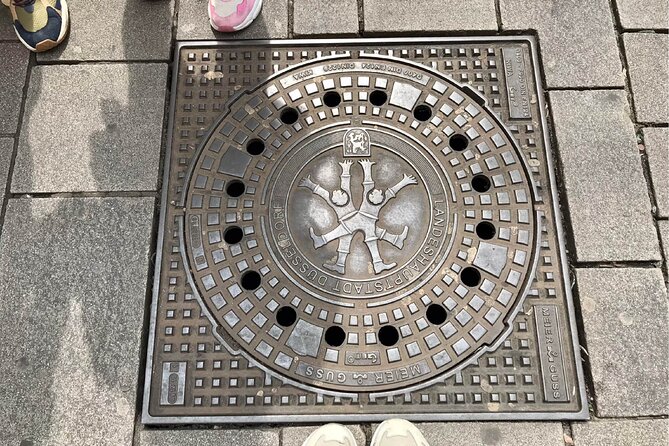 Guided Walking Tour in Dusseldorf - Guide Experience and Tour Highlights