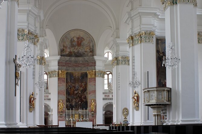Guided Walking Tour in Heidelberg - Crossing the Iconic Alte Brücke