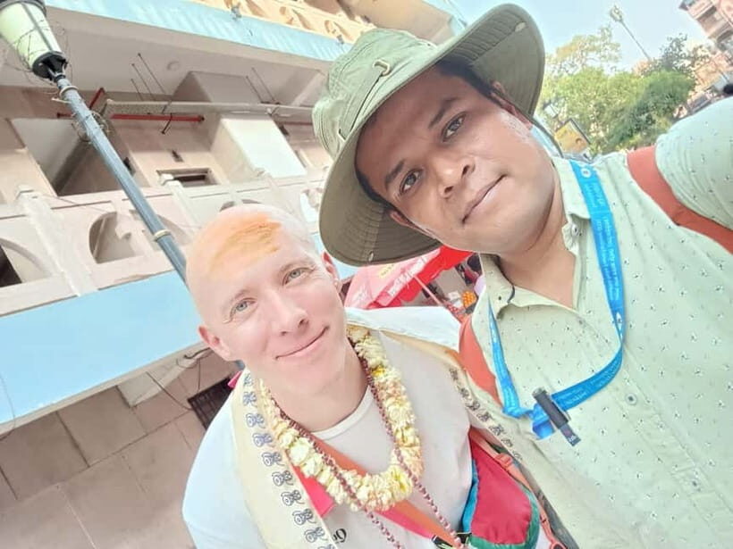 Guided Walking Tour of Ghats and Galis of Varanasi - Key Points