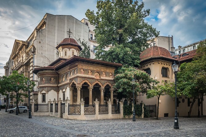 Guided Walking Tour of Historical Bucharest Review - Tour Itinerary and Experiences