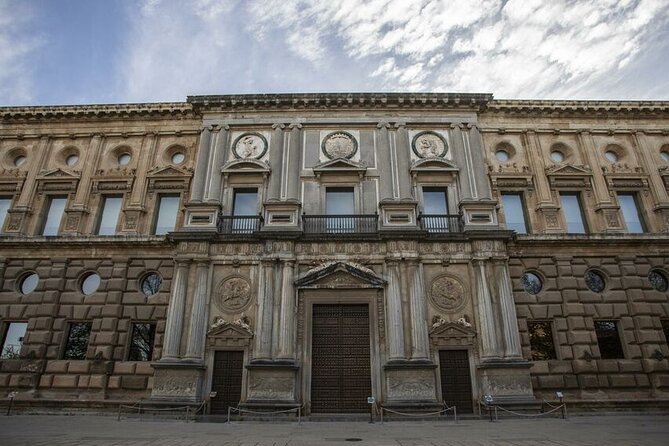 Guided Walking Tour of the Alhambra in Granada - Opening Hours