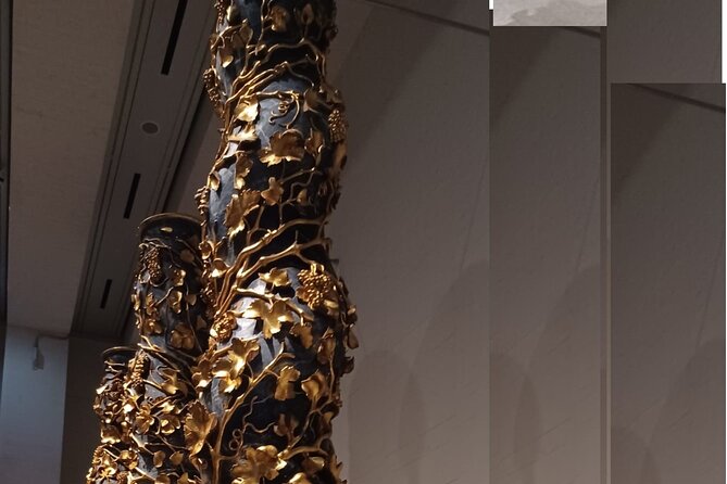 Guided Walking Tour of the Royal Collections Gallery - Key Points