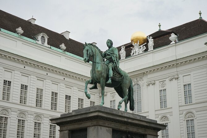 Guided Walking Tour of Vienna City Center Highlights - Discovering the Spanish Riding School and Vienna State Opera