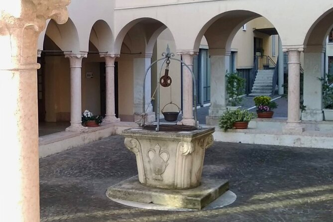 Guided Walking Tour on Verona Hillside - The Experience in Context