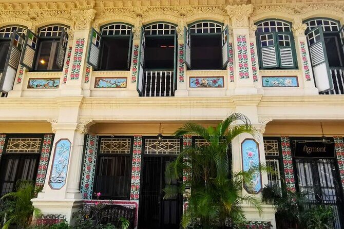 Guided Walking Tour to the Historical Attractions in Farrer Park - FAQs