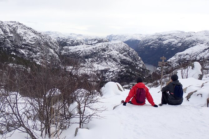 Guided Winter Hike to Pulpit Rock Preikestolen - Safety Measures and Guide Expertise