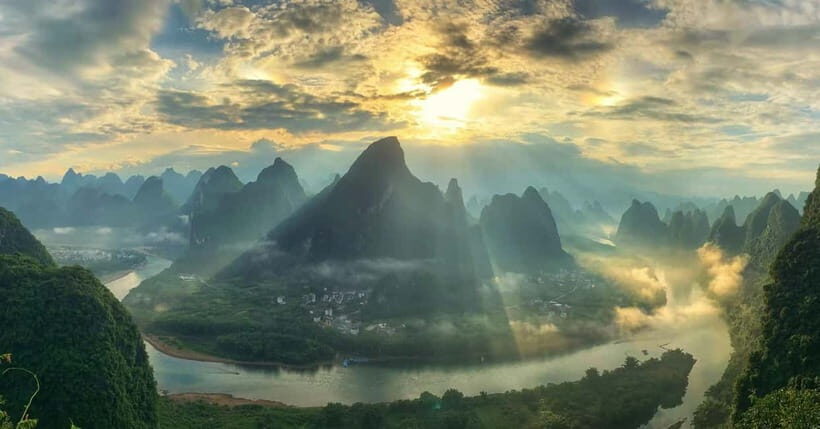 Guilin: 1-Day Cave, Xianggong Hill, Bamboo Boat & Show - Practical Tips for Travelers