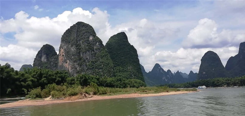 Guilin: 3 star Li River Cruise & Sightseeing Tour - Authentic Experience or Tourist Trap?